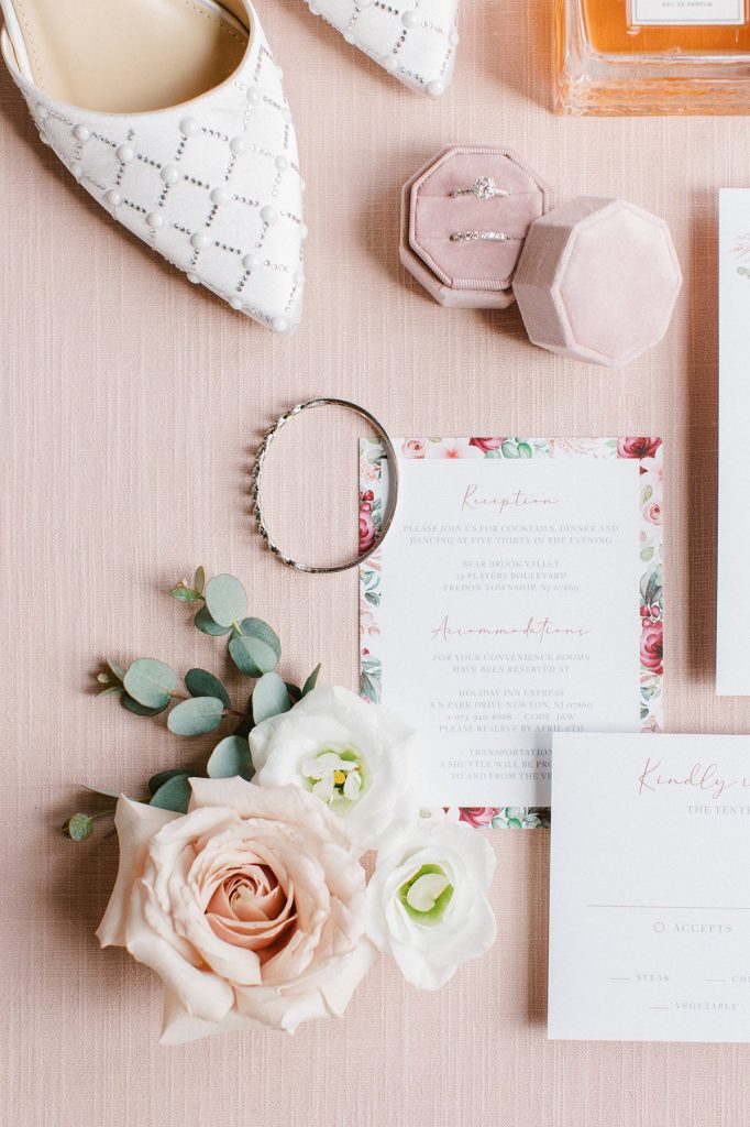 A Rustic & Joyful Spring Wedding at Bear Brook Valley | Jill Sahner ...