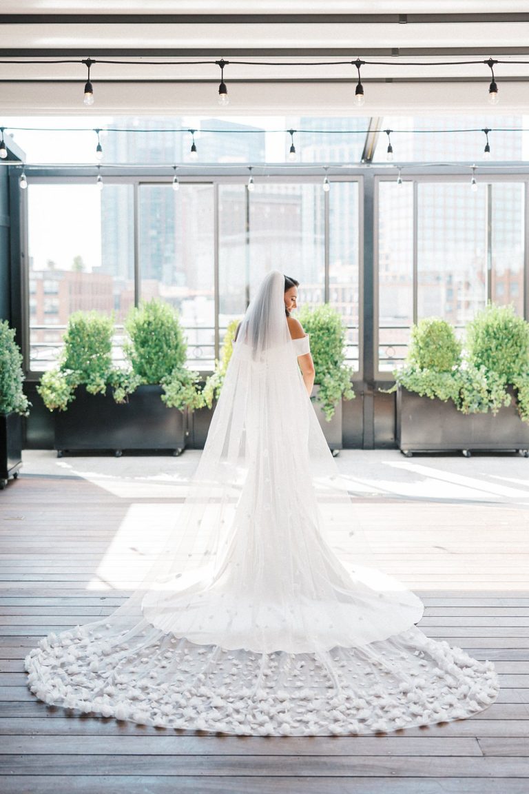 Modern City Rooftop Wedding at Box House Hotel | Jill Sahner Photography