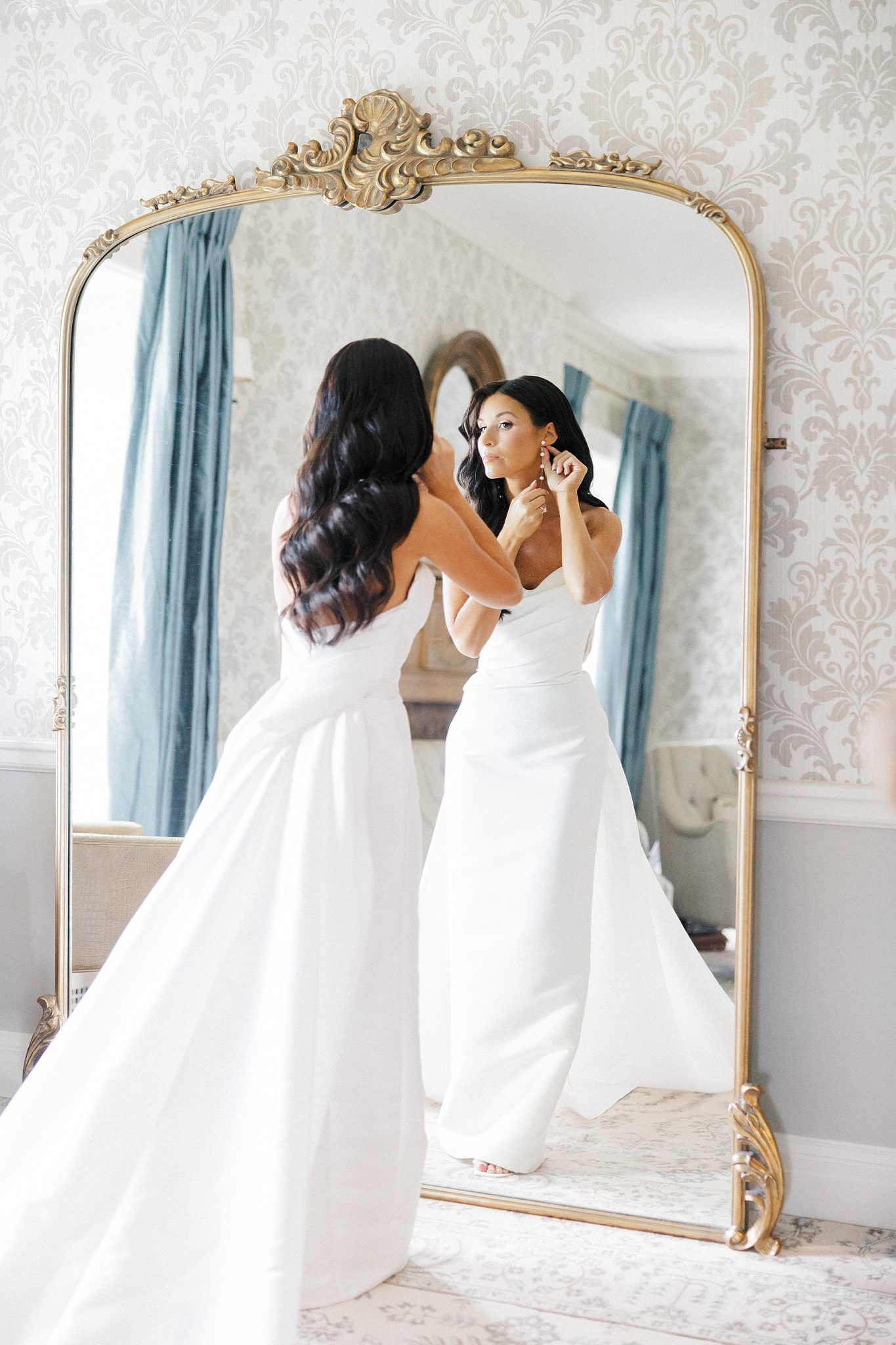 A Romantic Garden Wedding at Fiddler's Elbow Country Club