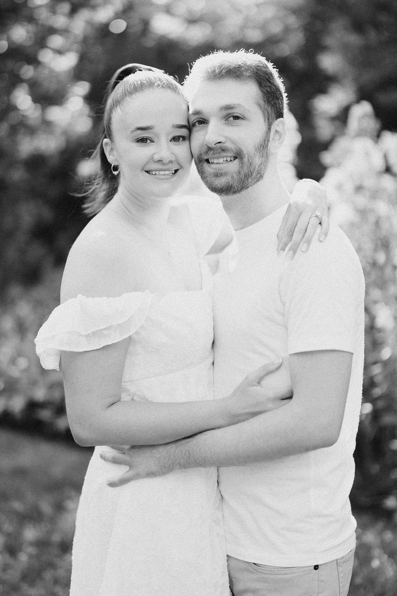 Late-Summer Van Vleck House & Gardens Engagement